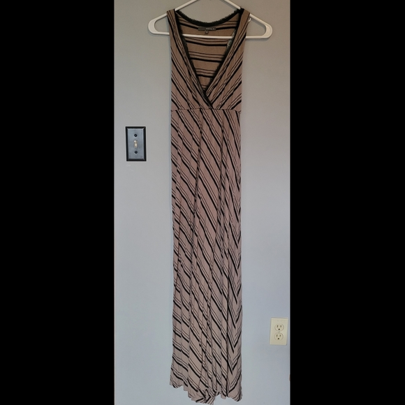 Matty M | Dresses | Matty M Striped Maxi Dress | Poshmark